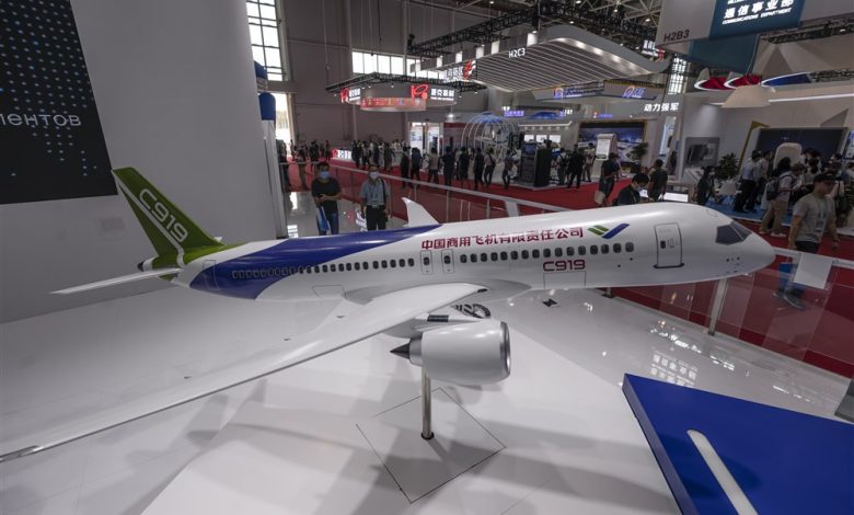 Кина го испорача својот прв патнички авион, кој ќе му конкурира на A320 ...